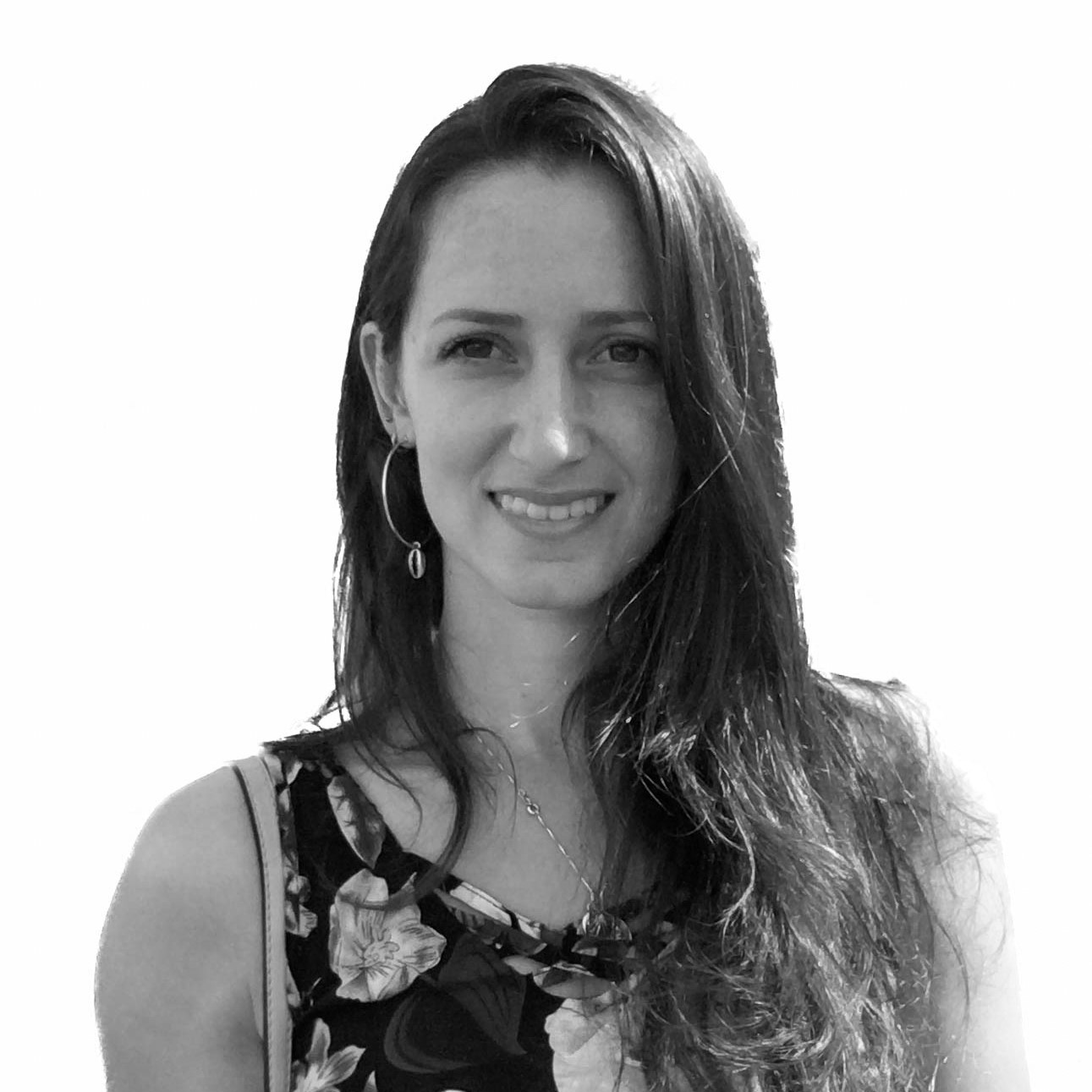 Paula Bueno - The Information Lab